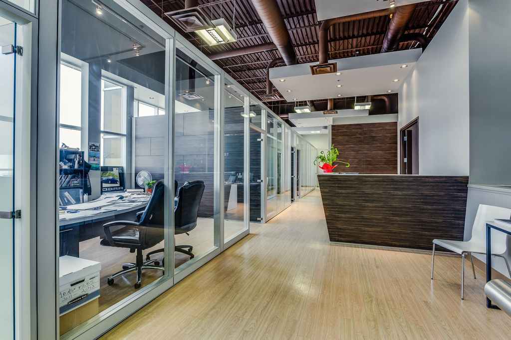 Doors and Hardware | IMT Modular Partitions | (416) 743-4513